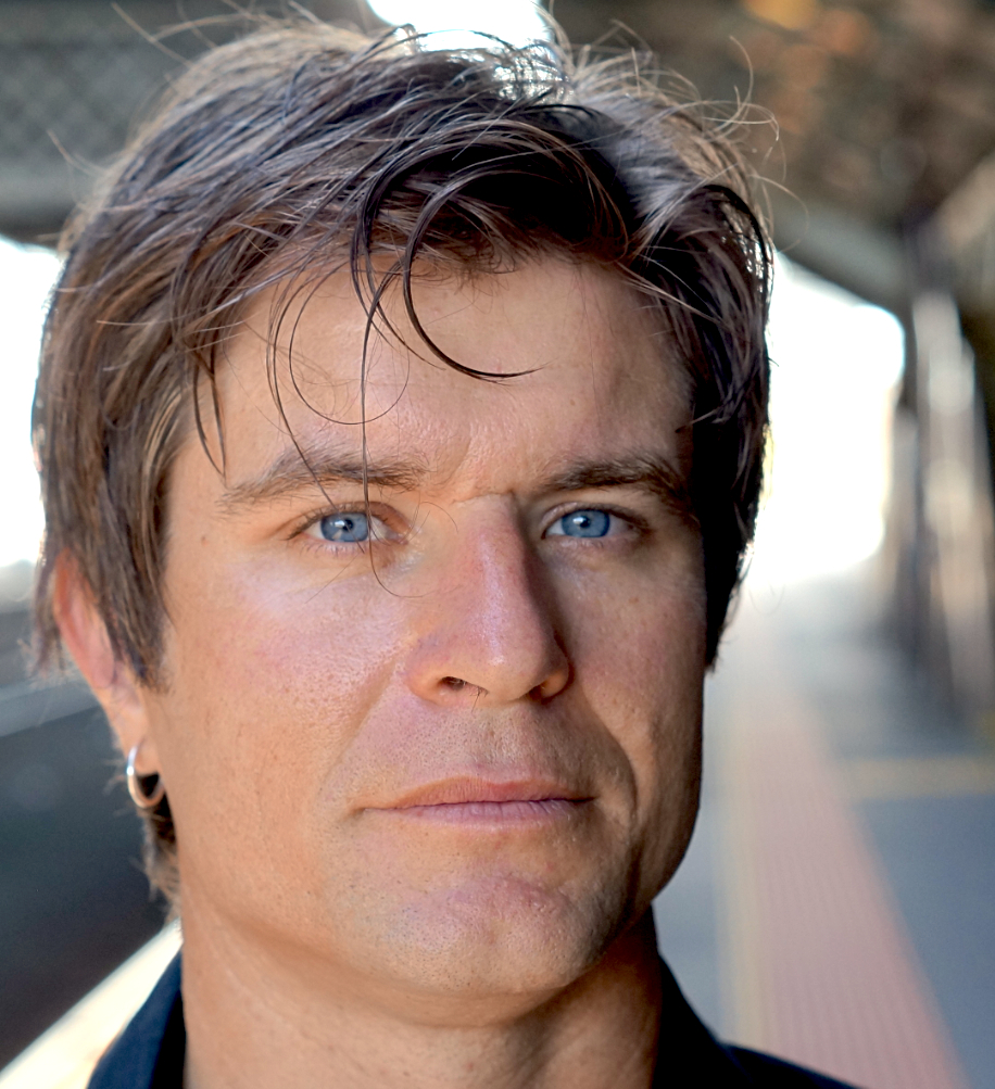 » Tim Hulsman Up Close